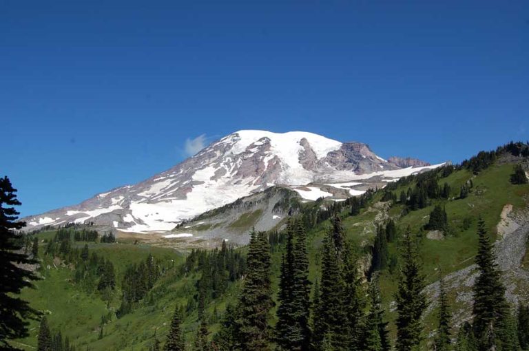 Free Entrance Days at Mt. Rainier National Park - White Pass Scenic Byway